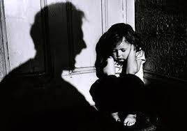 abuser是什么意思_abuser的中文翻译_音标_读音_用法_例句_在线英汉翻译 - 给力词典