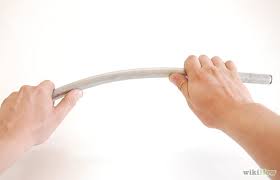 bend是什么意思_bend的中文翻译_音标_读音_用法_例句_在线英汉翻译 - 给力词典