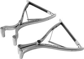 distractor是什么意思_distractor的中文翻译_音标_读音_用法_例句_在线英汉翻译 - 给力词典