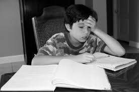 reluctant是什么意思_reluctant的中文翻译_音标_读音_用法_例句_在线英汉翻译 - 给力词典